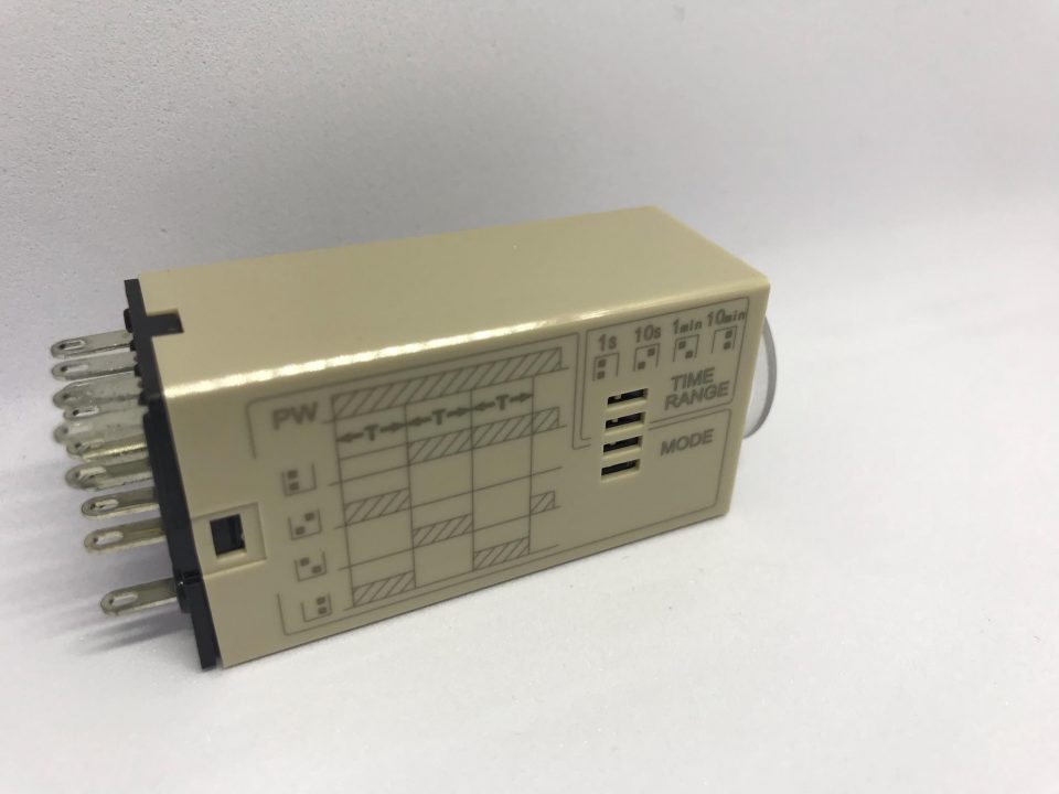 Omron Miniature Solid-State Timer – Surya Bhakti Electric