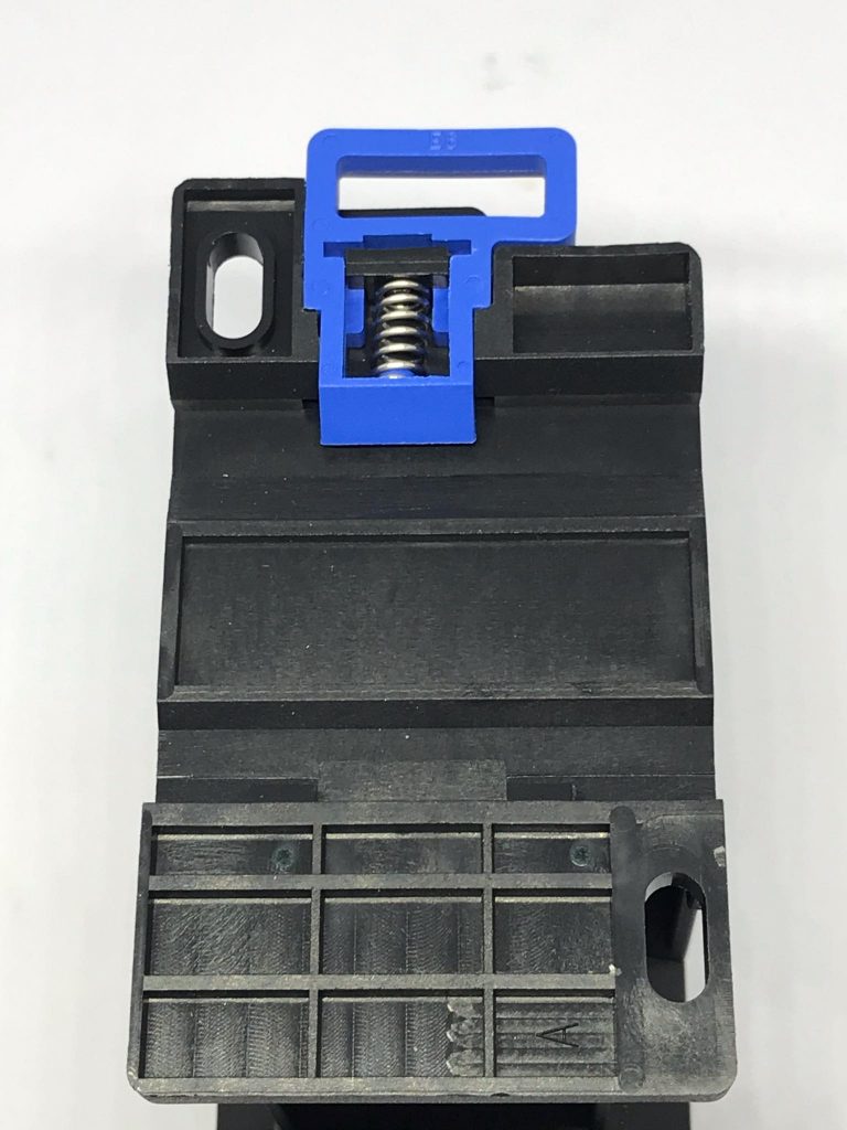 Chint Thermal Relay Mounting Base MB-2 – Surya Bhakti Electric